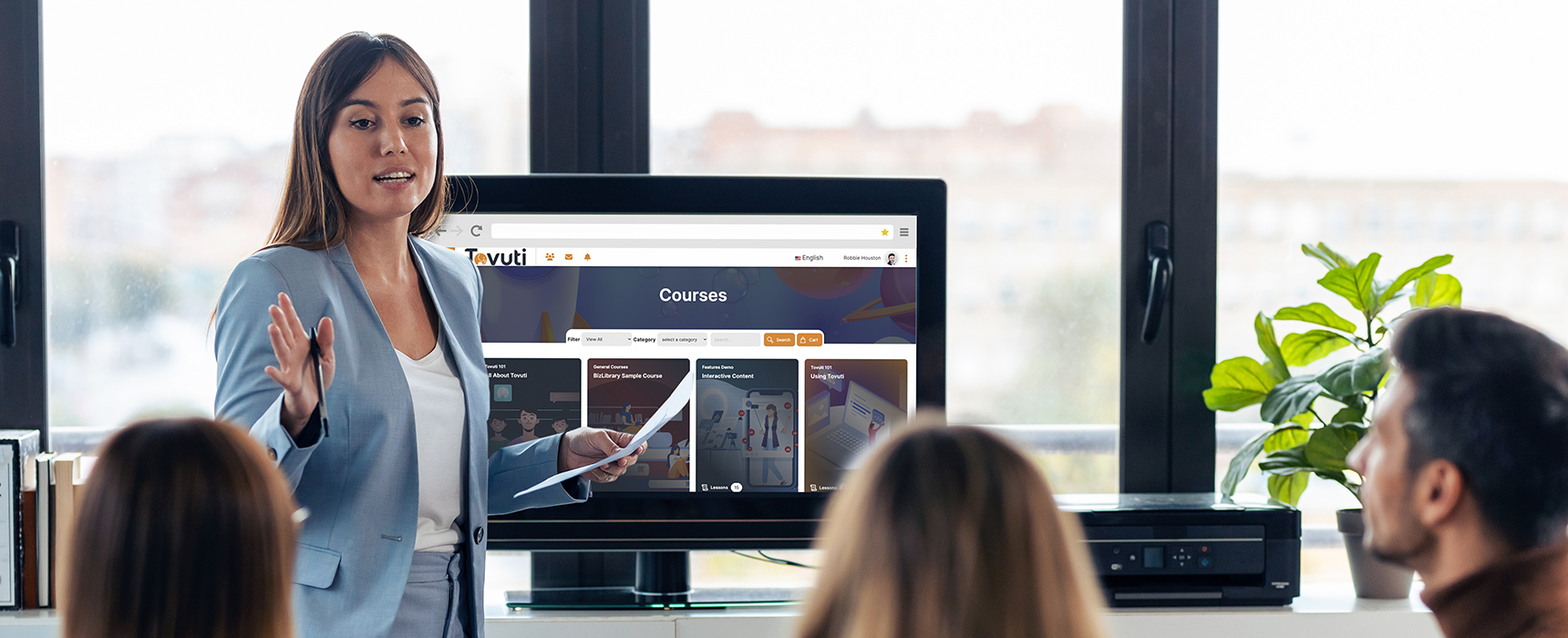6 advantages of e-learning for corporate training